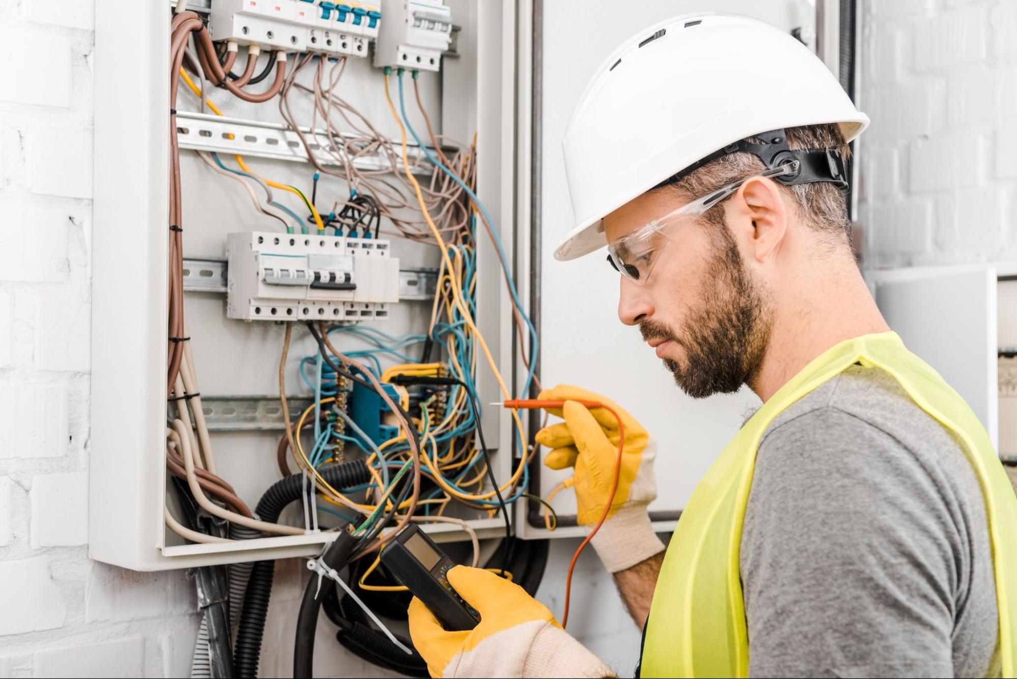 Electrician Nicknames: Guide To Choosing The Right One – Armed American ...