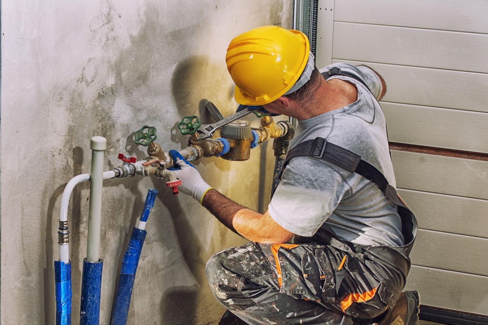 Best Plumber One-Liners That Actually Get Laughs – Armed American Supply